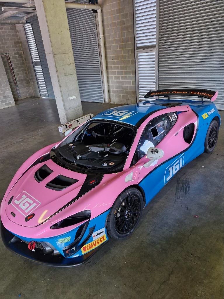 CHANGE UP FOR TOM HAYMAN THIS WEEKEND AT PHILLIP ISLAND - Tom Hayman